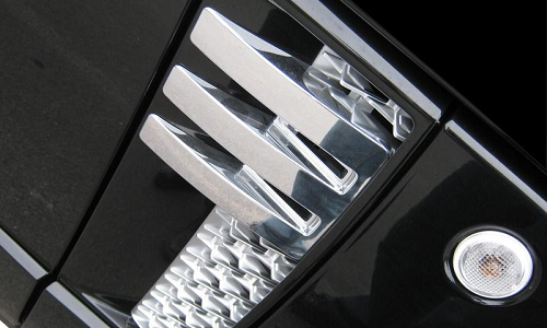 L322 10 Side Vents – Powerful UK